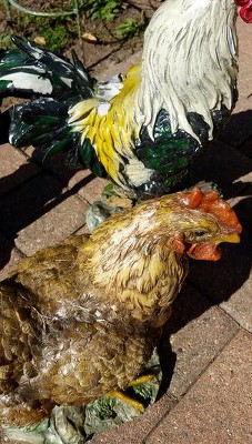 Design Toscano Henrietta The Hen And Cock-a-doodle-do Rooster Statues ...