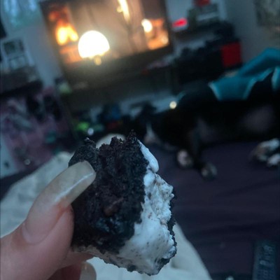 Cookies & Cream Ice Cream Sandwiches 20oz/4ct - Favorite Day™ : Target