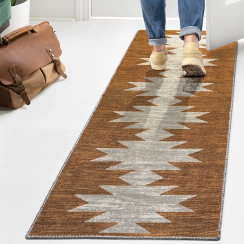 2' X 8' Chayton Minimalist Geometric Machine-washable Runner Rug, Rust ...