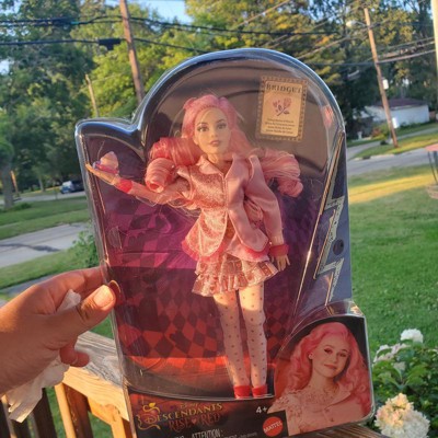 Disney Descendants: The Rise Of Red Fashion Doll & Accessory - Bridget ...