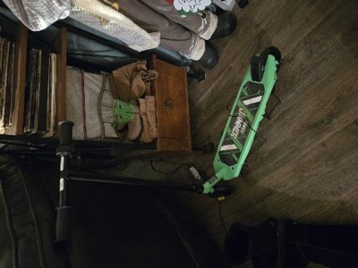 Hyper Jammer Kids Electric Scooter 12 Volt Battery Powered Scooter ...