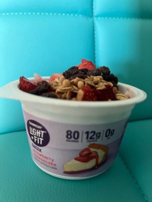 Light + Fit Nonfat Gluten-free Strawberry Cheesecake Greek Yogurt - 4ct ...