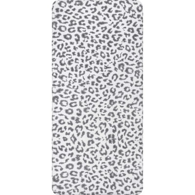 Nuloom Brooks Leopard Print Area Rug, Beige, 5'x8' : Target