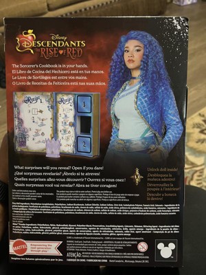Disney Descendants: The Rise Of Red – The Sorcerer's Cookbook With ...