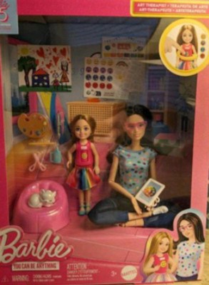 Barbie Art Therapy Playset With 2 Dolls, Pet & Accessories, Shirt On ...