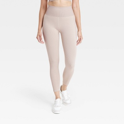 Women's Seamless High-rise Houndstooth Jacquard 7/8 Leggings - All In ...