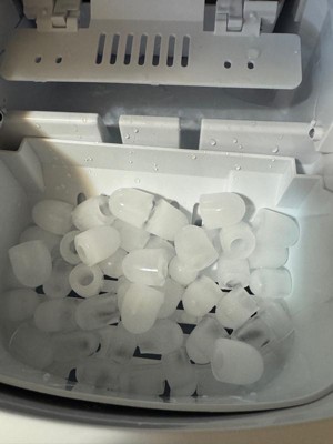 Whirlpool Countertop Ice Maker Whci26vba3a: 26 Lb Daily Production ...