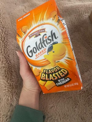 Goldfish Flavor Blasted Xtra Cheddar Cheese Crackers Bag - 6.6oz : Target