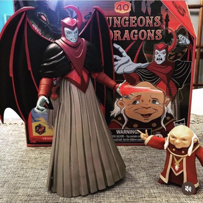 Dungeons & Dragons Cartoon Classics Scale Dungeon Master & Venger ...