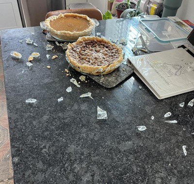 Pyrex Easy Grab 9.5" Glass Pie Pan : Target