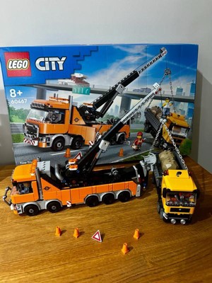 LEGO City Heavy-Duty Recovery Tow Truck with Crane 60467 : Target
