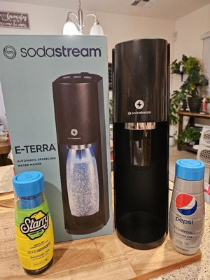 Sodastream E-terra Sparkling Water Maker With Co2 And Carbonating Bottle White : Target