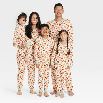 Family Outfits : Target