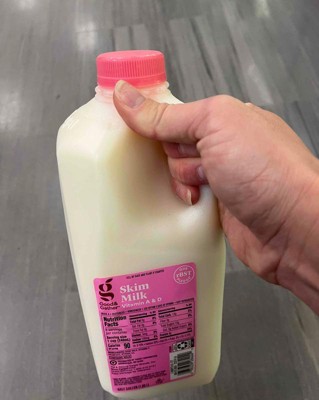 Skim Fat Free Milk - 0.5gal - Good & Gather™ : Target