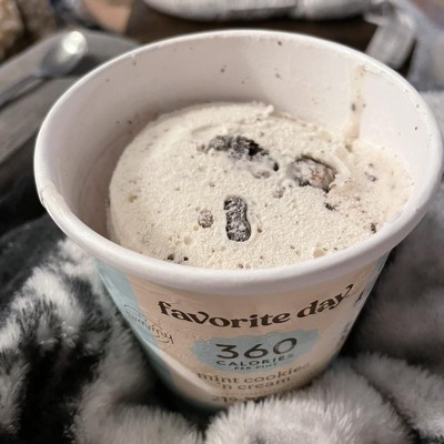 Reduced Fat Mint Cookies & Cream Ice Cream - 16oz - Favorite Day™ : Target