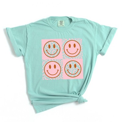 Simply Sage Market Women's Pink Four Square Smiley Faces Short Sleeve ...