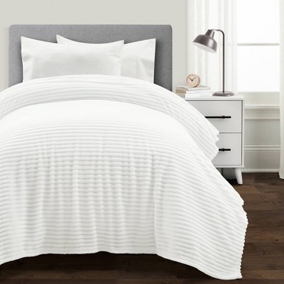 Ribbed Plush Throw Blanket - Room Essentials™ : Target