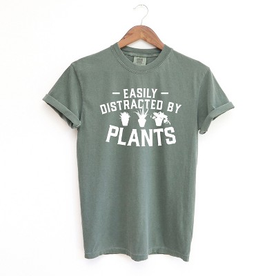 Simply Sage Market Women's Easily Distracted By Plants Bold Short ...