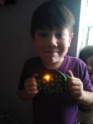 Educational Insights Brainbolt Electronic Memory Brain Game With Lights ...