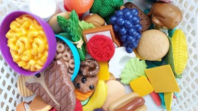 Learning Resources New Sprouts Complete Play Food Set : Target