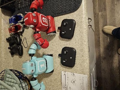 Fao Schwarz Robot Knockout Remote Control Boxing Set : Target