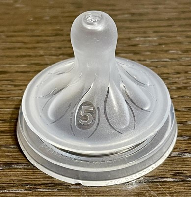 Philips Avent Natural Trainer Sippy Cup With Fast Flow Nipple And Soft ...