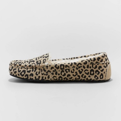 Women's Slippers : Target