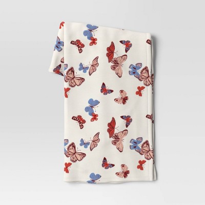 Room Essentials : Throw Blankets : Target