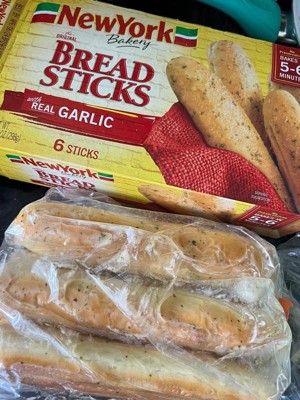 New York Bakery Frozen Breadsticks With Garlic - 10oz : Target