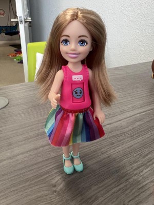 Barbie Art Therapy Playset With 2 Dolls, Pet & Accessories, Shirt On ...