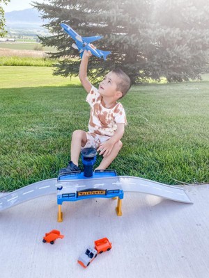Driven By Battat – Airport Playset With Toy Airplane (32pc) – Micro ...