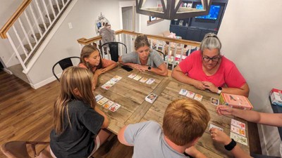 Mantis Game By Exploding Kittens : Target