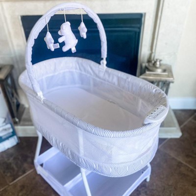 Delta Children Curve Bassinet - White And Gray : Target