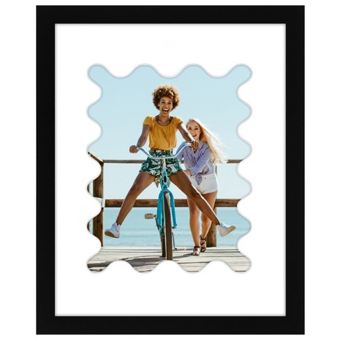 Americanflat 8x10 Picture Frame With Wavy Mat Insert And Shatter ...