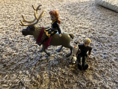 Disney Frozen Fashions & Friends Set With 3 Dolls, 4 Friend Figures And ...