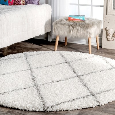 Nuloom Tess Moroccan Shag Area Rug, Round 6', White : Target