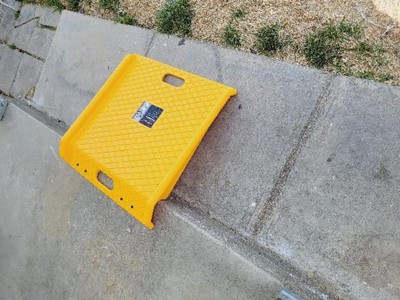 Stalwart Heavy Duty 1000lb Weight Capacity Portable Poly Ramp Yellow ...