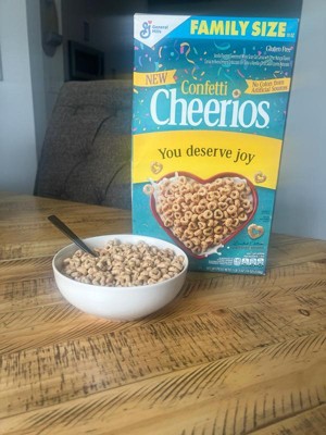Cheerios Confetti Family Size Breakfast Cereal - 19oz : Target