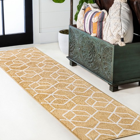 2'x8' Tumbling Blocks Modern Geometric Runner Rug, Gold/white ...