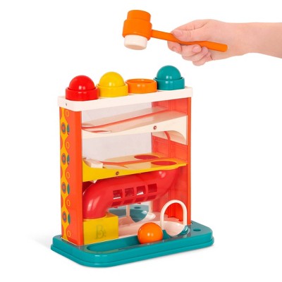 B. toys : Target