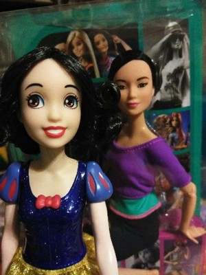 Disney Princess Snow White Fashion Doll : Target