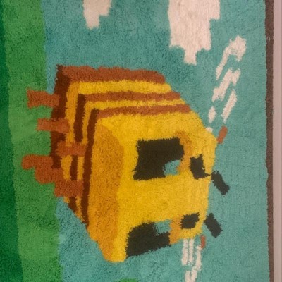 3'4"x4'6" Minecraft Bee Accent Rug : Target