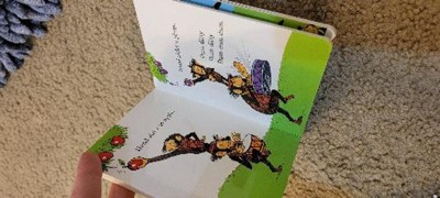 Hand, Hand, Fingers, Thumb (bright & Early Board Books) By Al Perkins ...