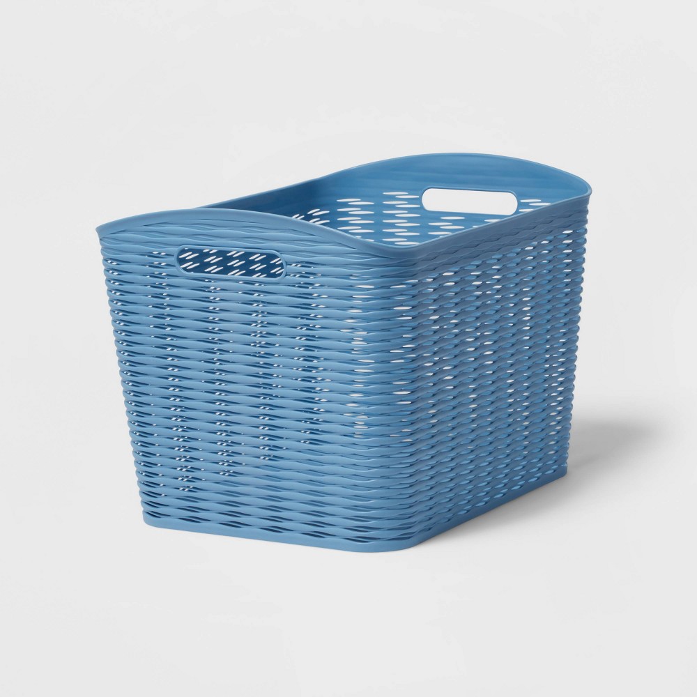 CRACKED Wave XL Curved Storage Bin Blue - Room Essentials