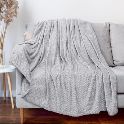 Pavilia Chenille Throw Blanket With Woven Knitted Tassel Fringe For ...