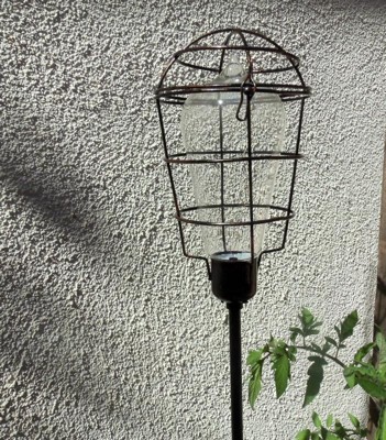 Set Of 2 Outdoor Solar Powered Edison Bulb Garden Led Stakes Black ...