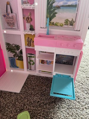 Barbie Getaway House Playset With 4 Play Areas And 11 Decor Accessories ...