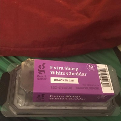 Extra Sharp White Cheddar Cracker Cut Cheese - 10oz/30 Slices - Good ...