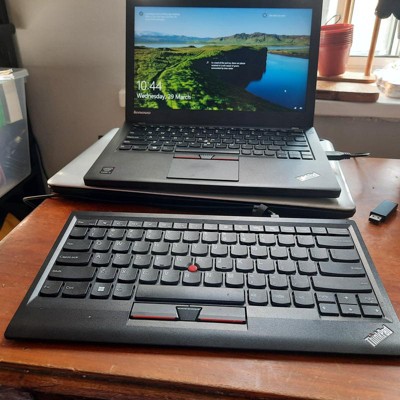 Lenovo Thinkpad Compact Usb Keyboard With Trackpoint - Us English ...