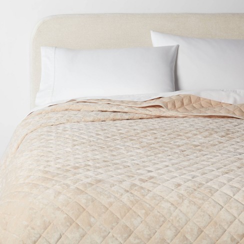 King Luxe Diamond Stitch Velvet Quilt Khaki - Threshold™: Oeko-tex ...